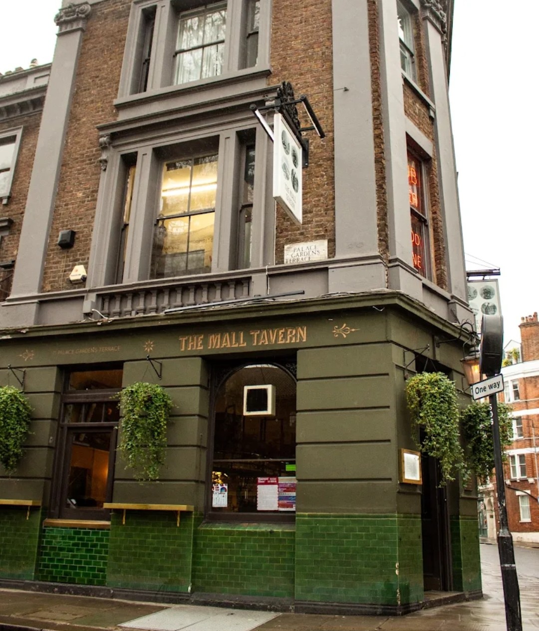 The Mall Tavern, Palace Gardens Terrace, London – The Caskaway